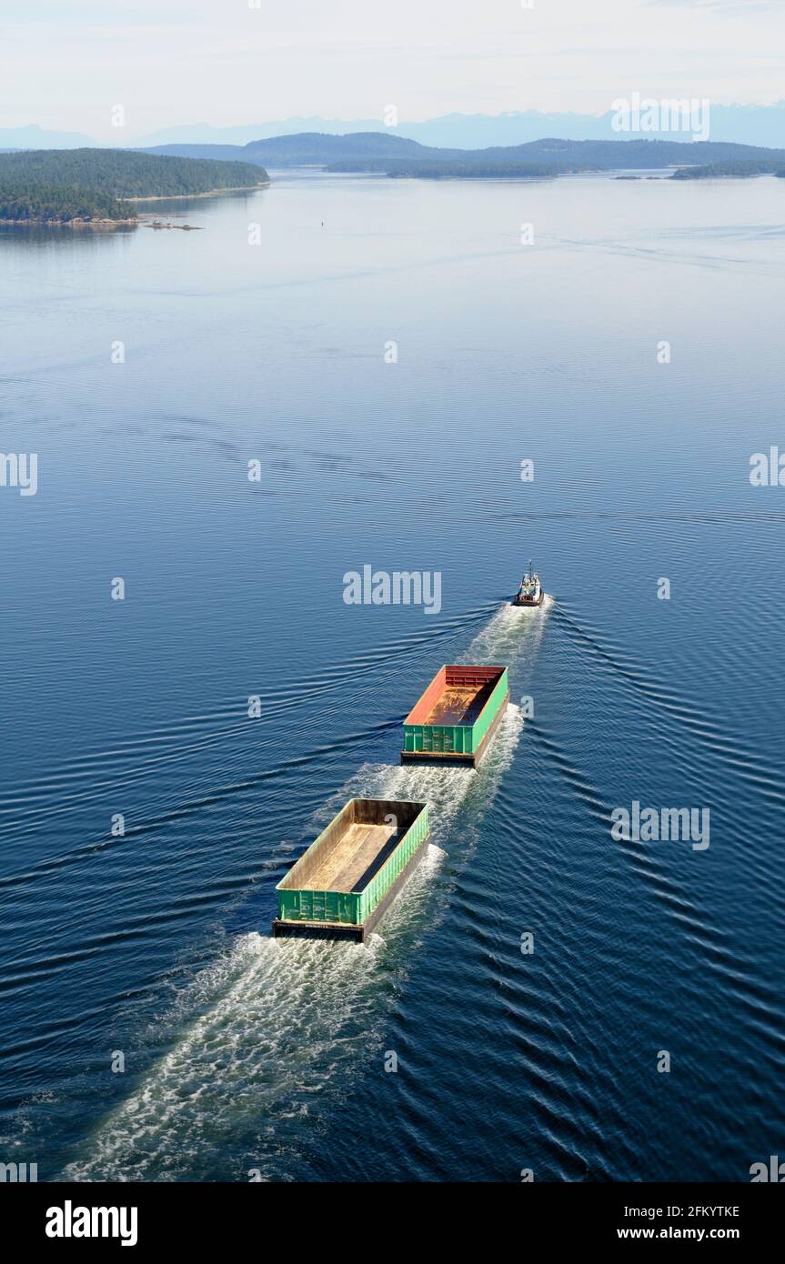 Chip barge hi-res stock photography and images - Alamy