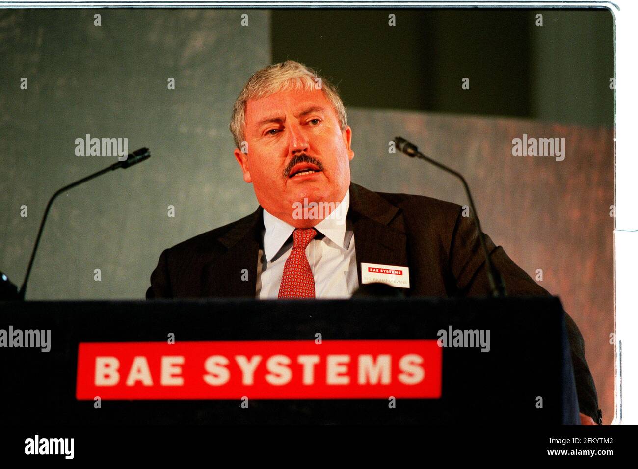 Sir Richard Evans chairman of of BAE systems November 1999 Stock Photo ...