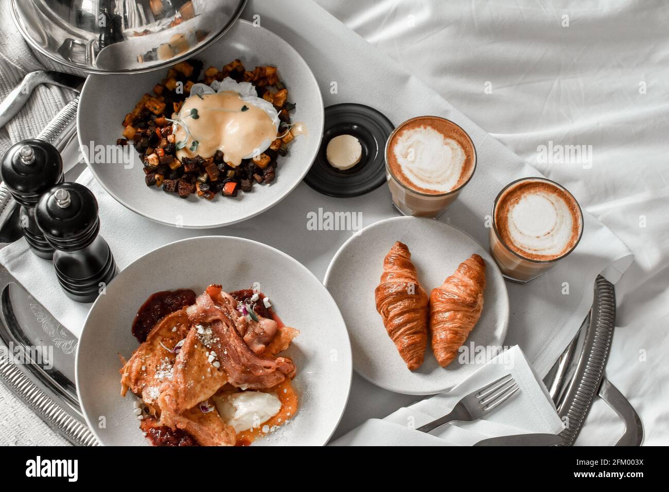 Silver service breakfast hi-res stock photography and images - Alamy