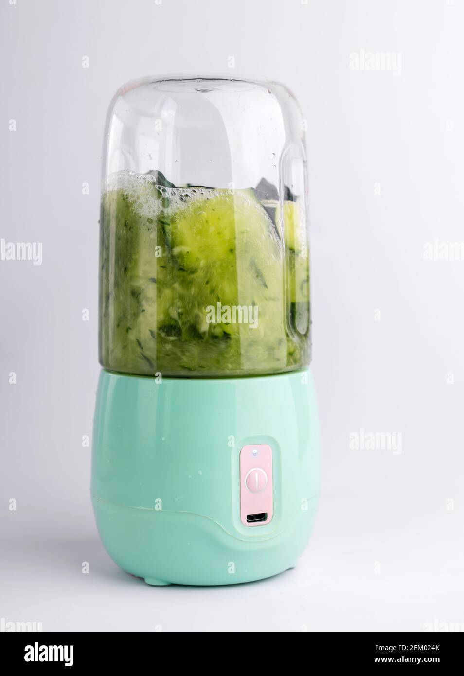 Juicer Blender High Resolution Stock Photography and Images - Alamy