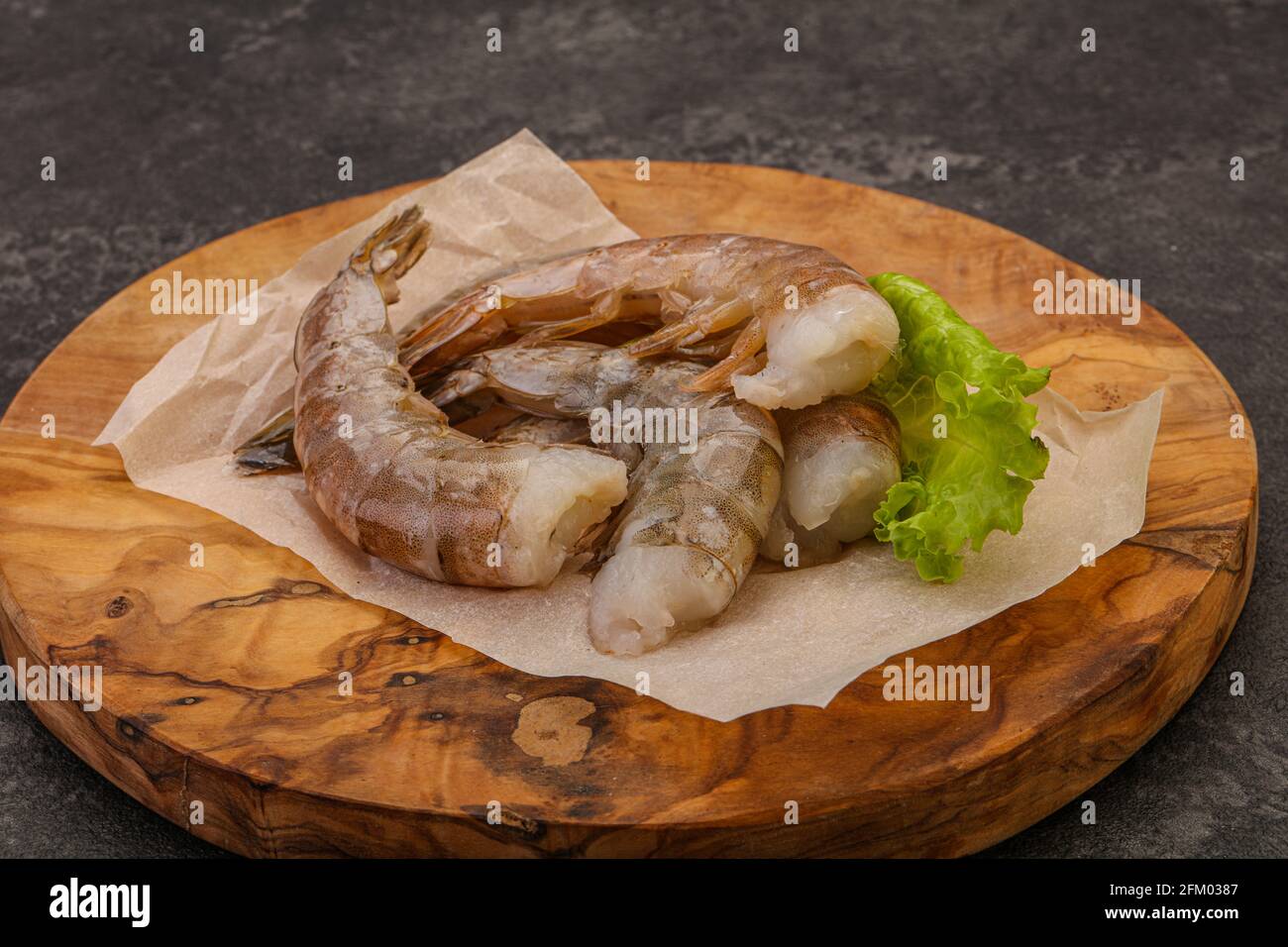 Raw tiger prawn heap for cooking Stock Photo - Alamy