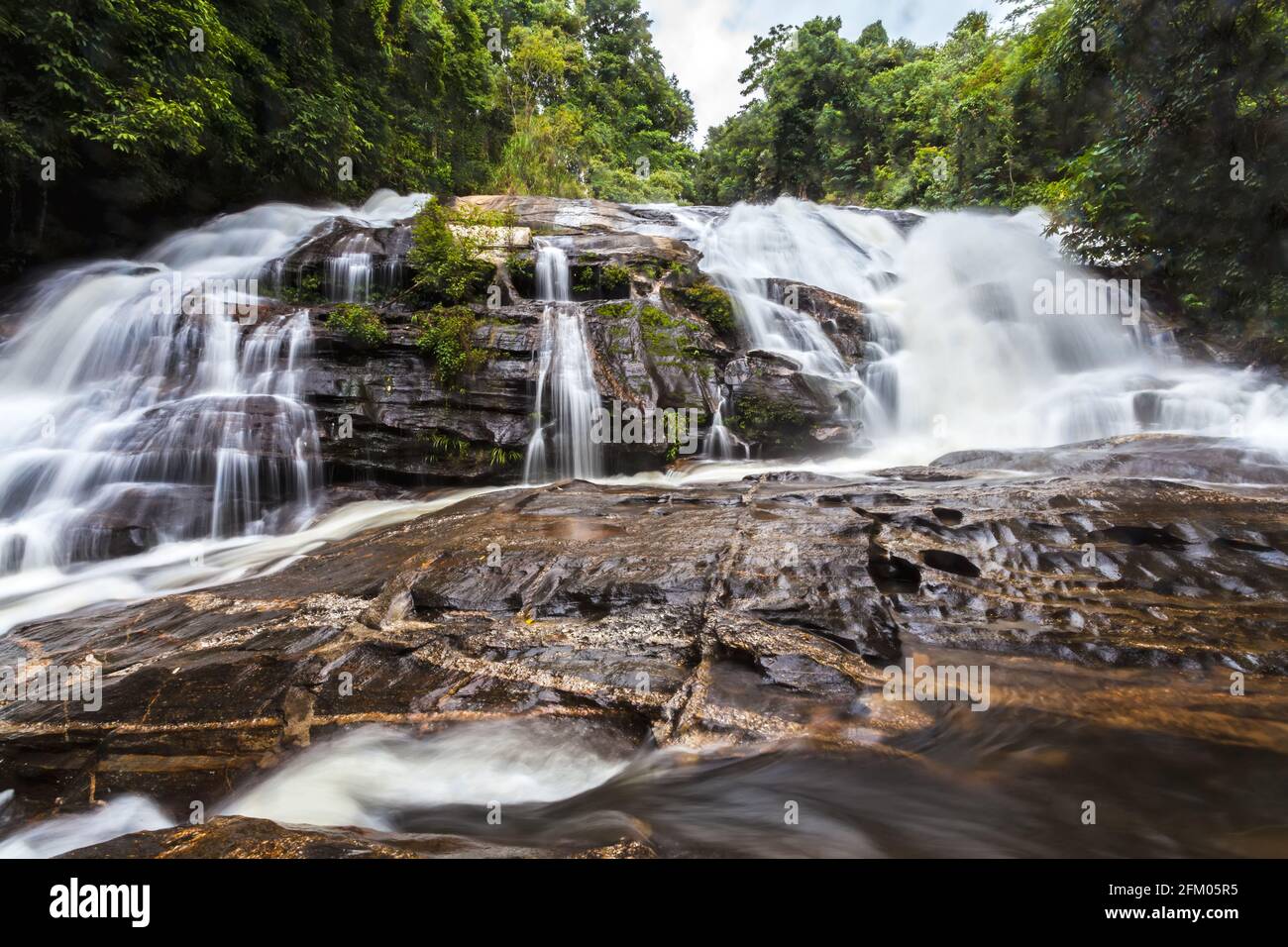 Dok rak hi-res stock photography and images - Alamy