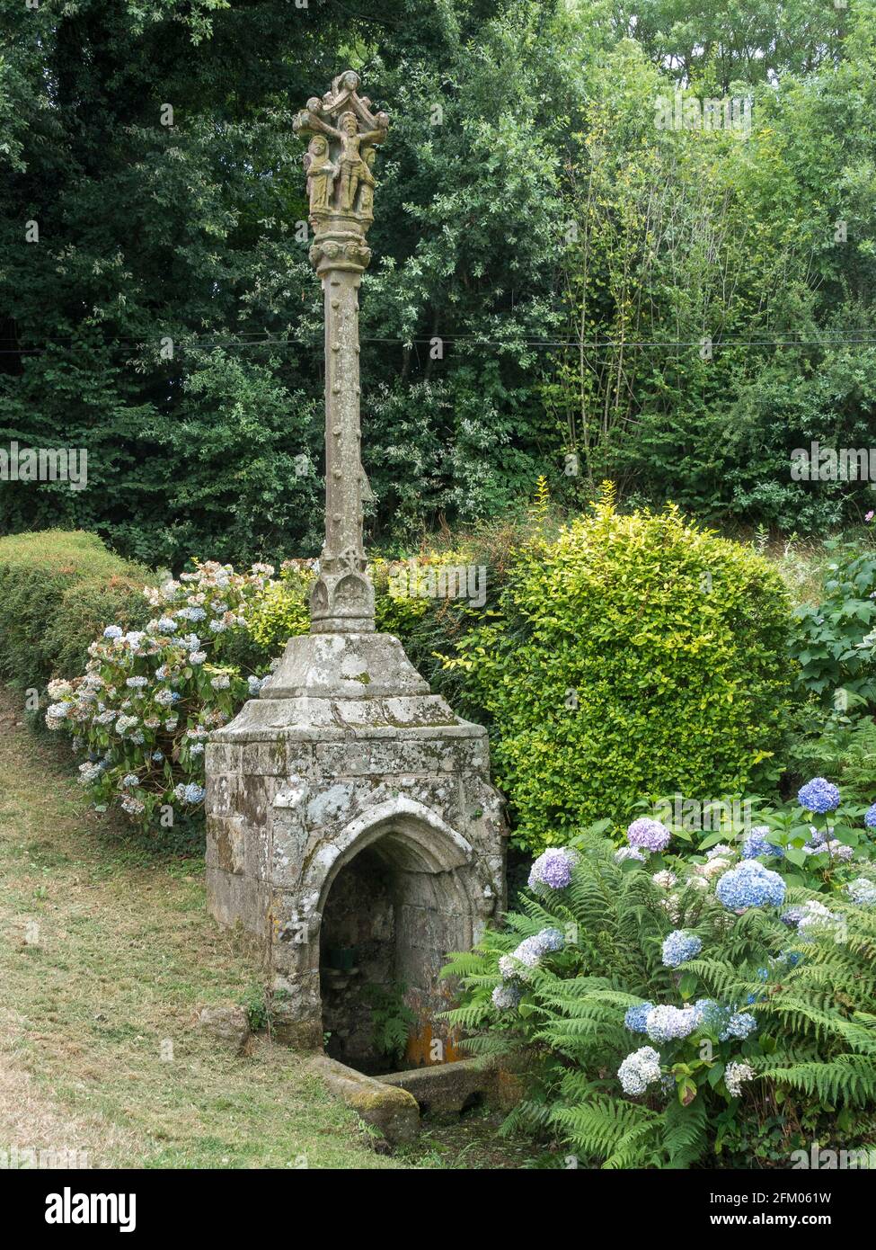 Christian water fountain hi-res stock photography and images - Alamy
