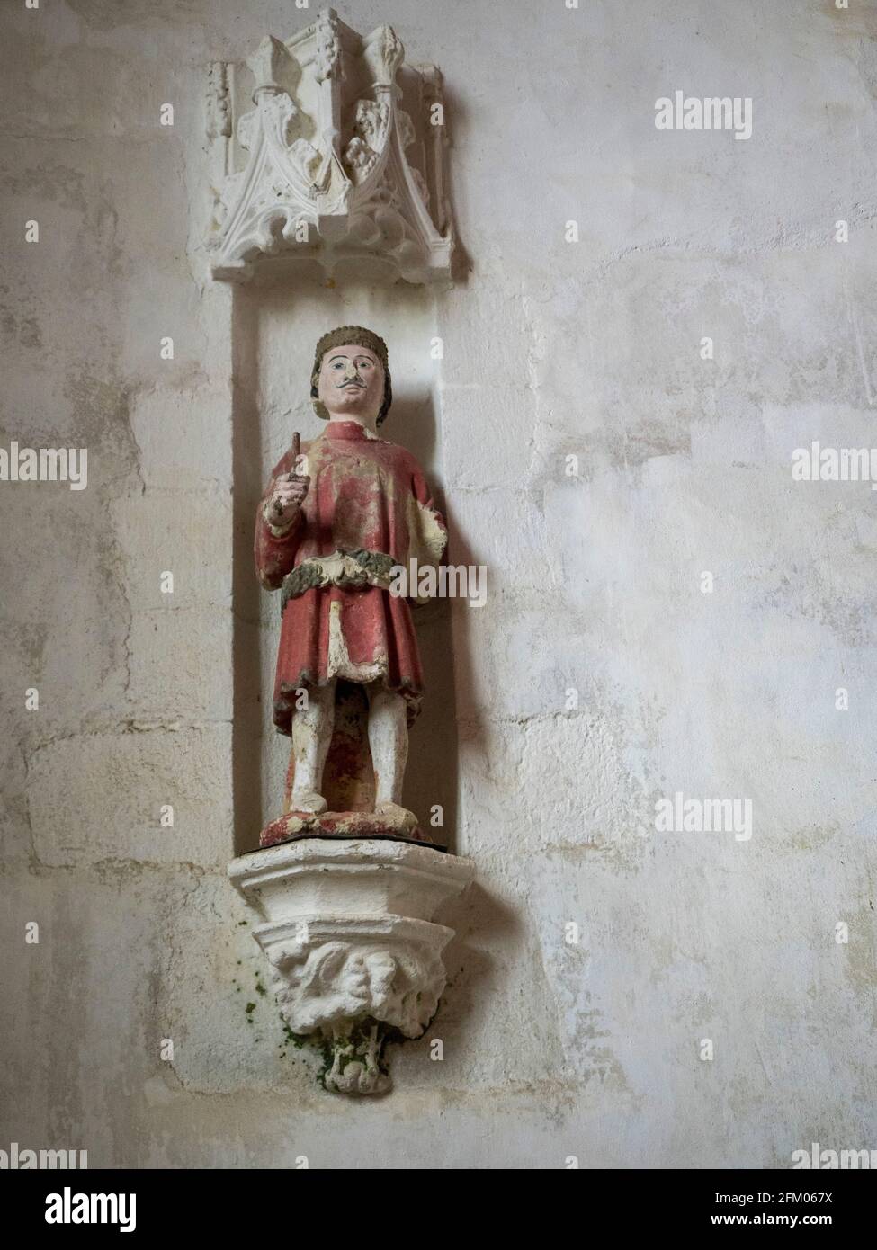 St Eloy, statue polychrome, Chapel Saint Adrien (XVI century), 56150 ...