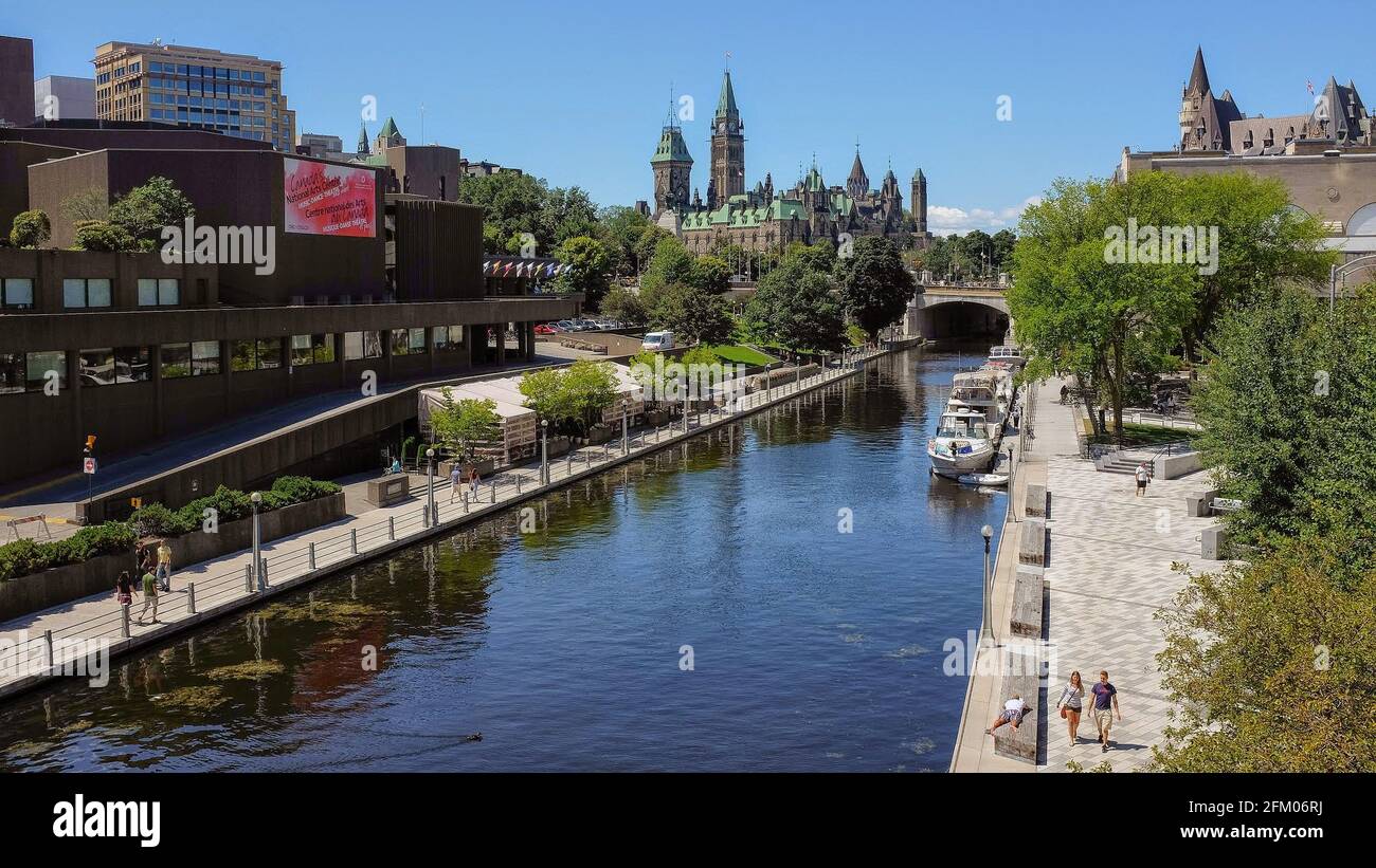 Ottawa, Parliament Hill And Canal High Resolution Stock Photography and ...