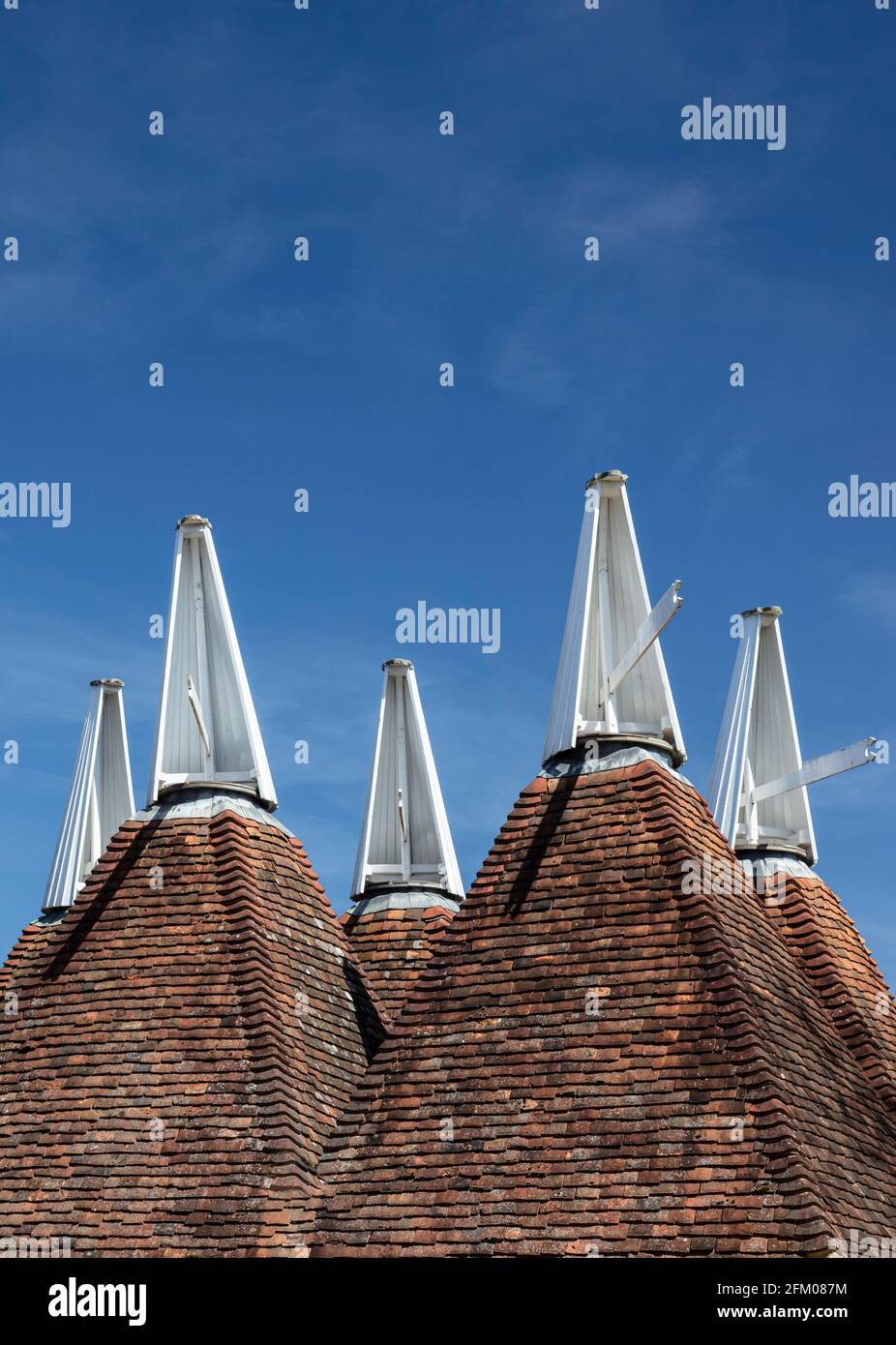 Square house tile hi-res stock photography and images - Alamy