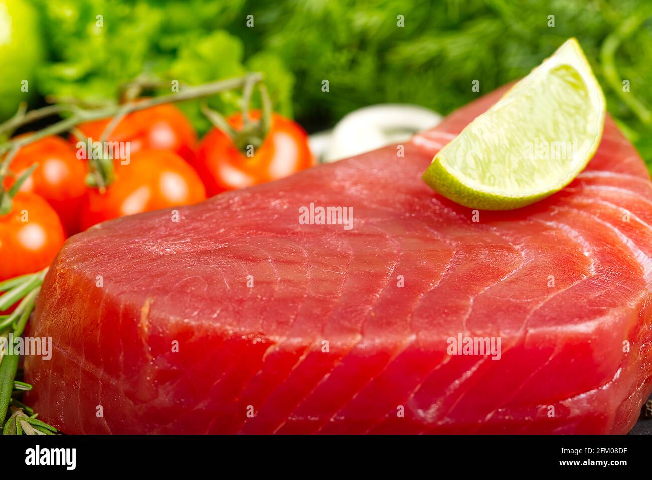 fresh yellowfin sliced tuna steak texture. bluefin tuna medallions with ...