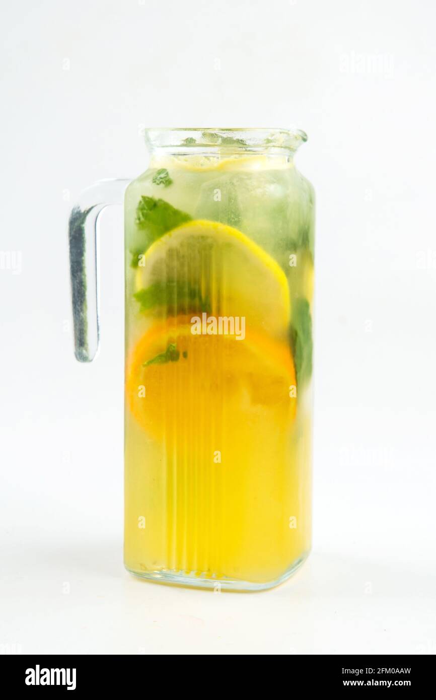 Yellow lemonade hi-res stock photography and images - Alamy