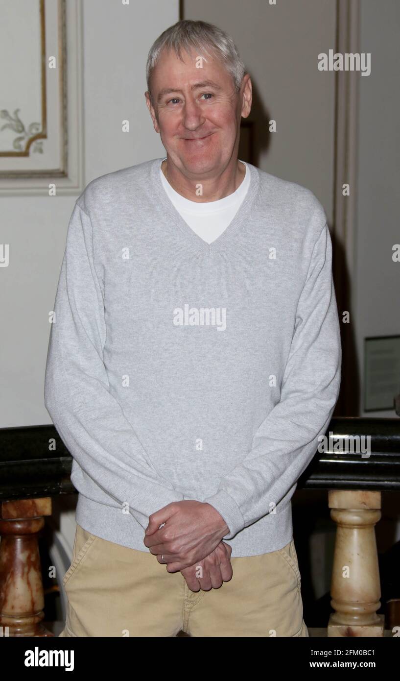 Nicholas Lyndhurst High Resolution Stock Photography and Images - Alamy