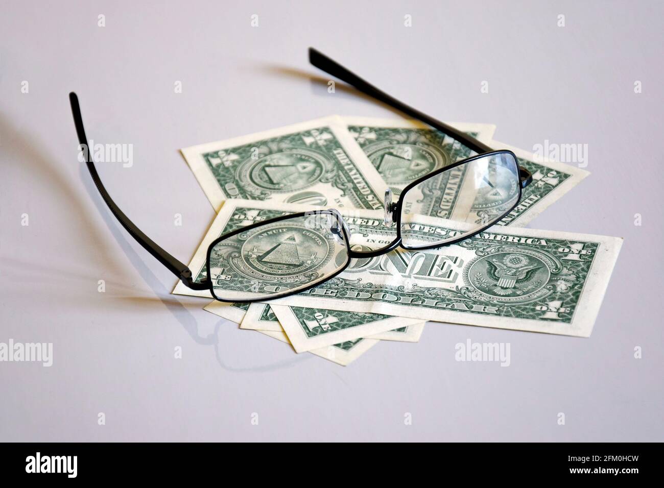 All seeing eye dollar bill hi-res stock photography and images - Alamy