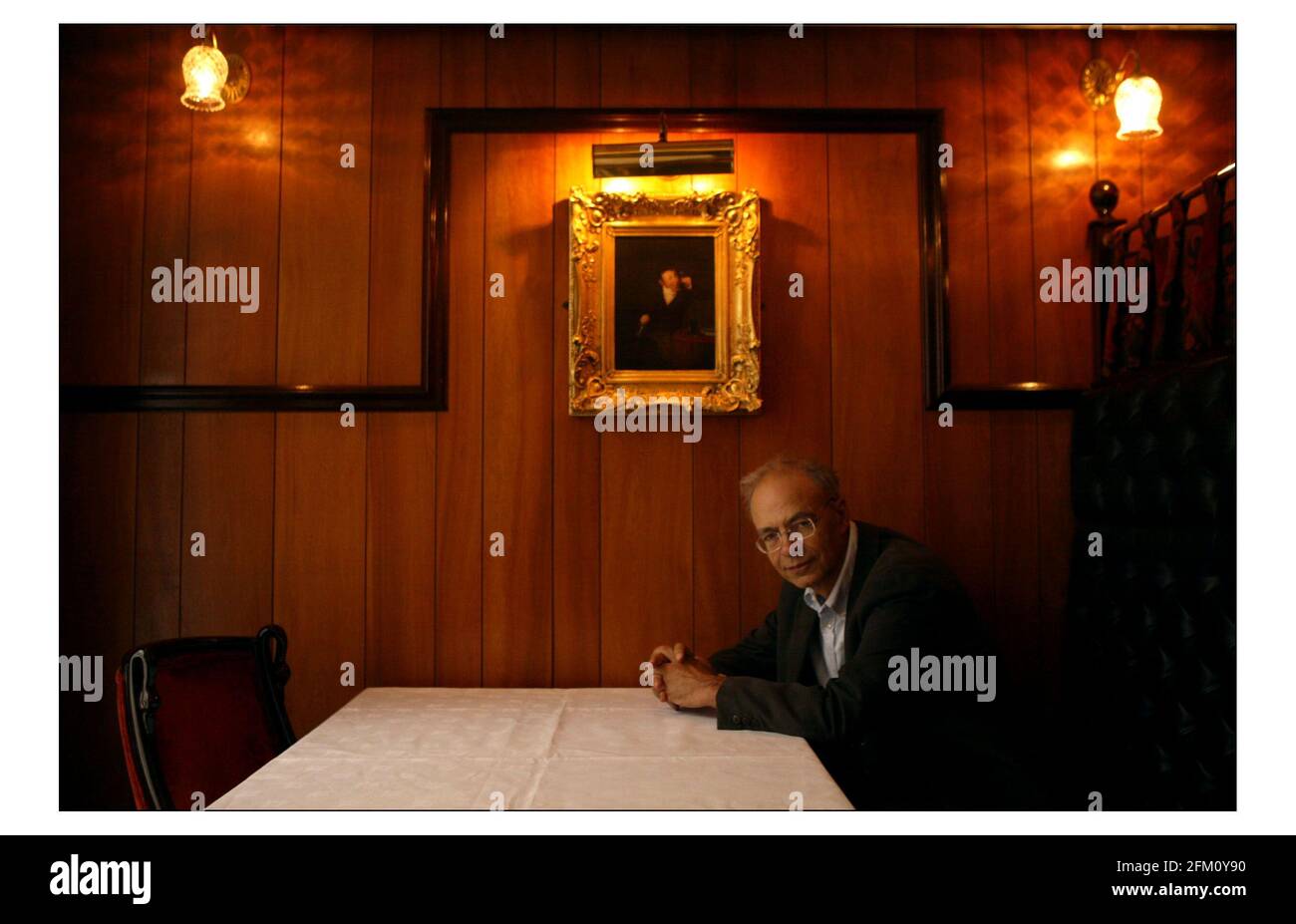 Peter Singer....philosopher, photographed in London.pic David Sandison ...