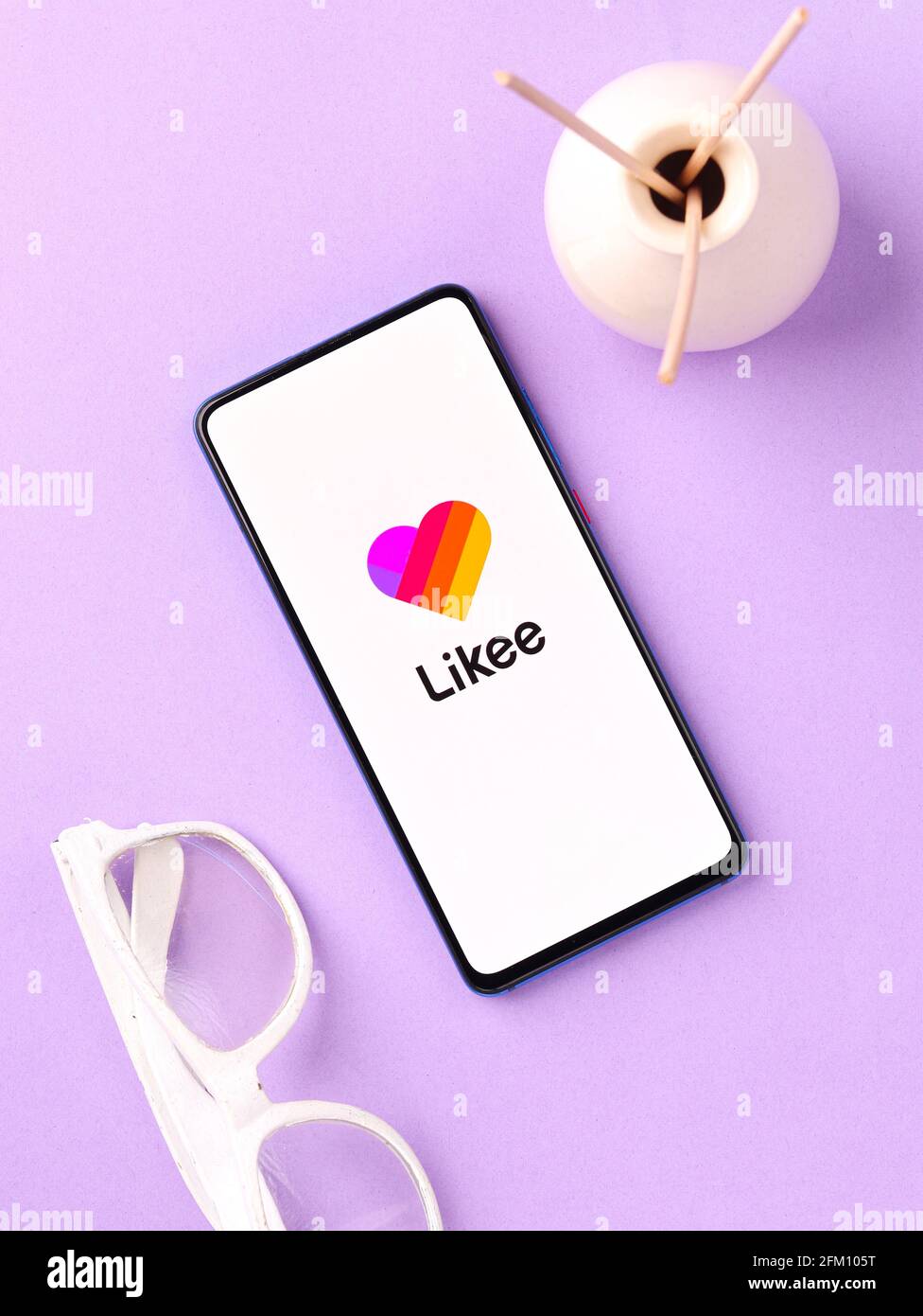 Likee logo hi-res stock photography and images - Alamy