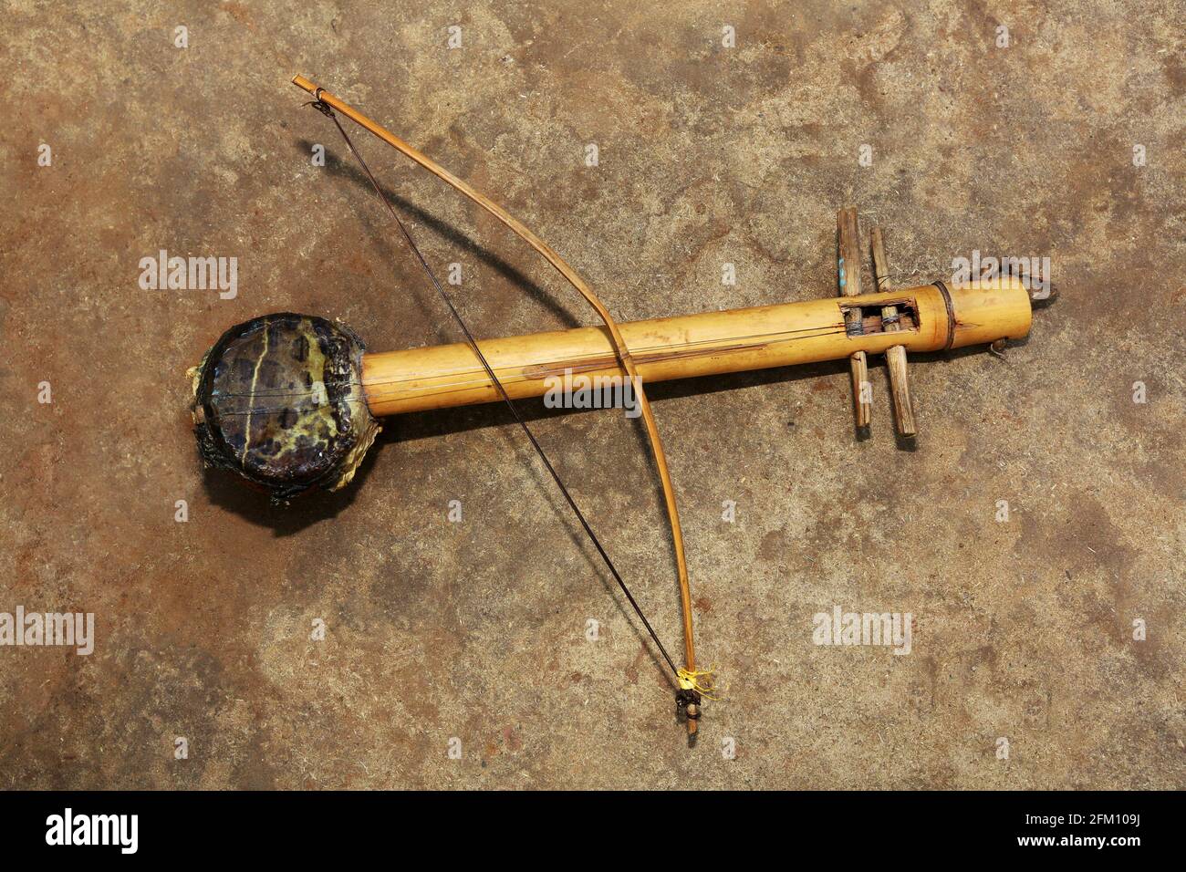 Tribal handmade traditional musical instrument for sale at Sativada ...