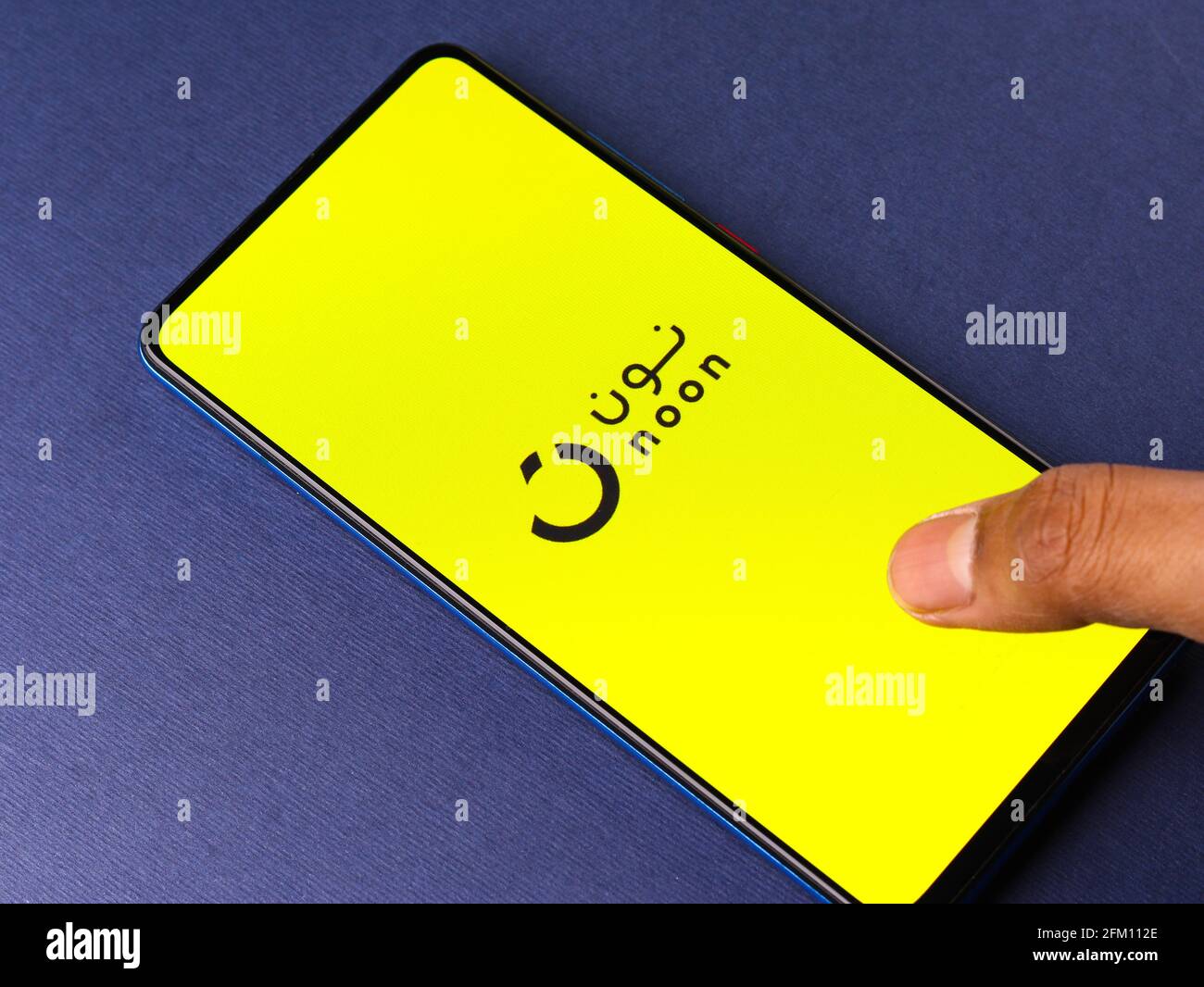 Noon com hi-res stock photography and images - Alamy