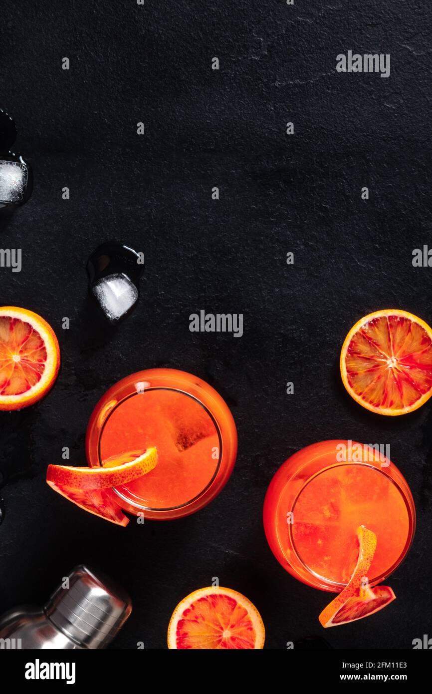 Orange cocktails, shot from above with blood oranges Stock Photo - Alamy