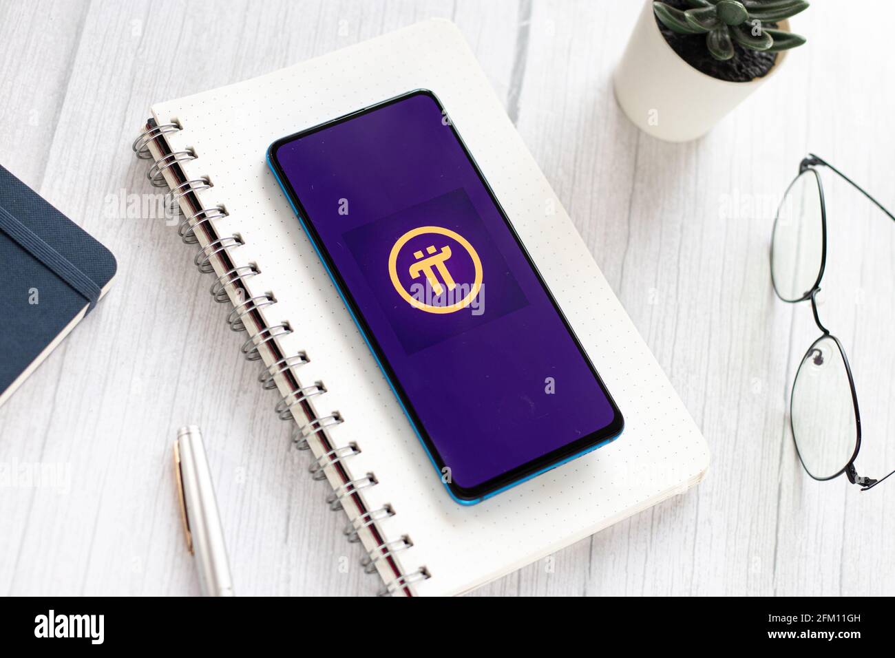 Pi network app hi-res stock photography and images - Alamy