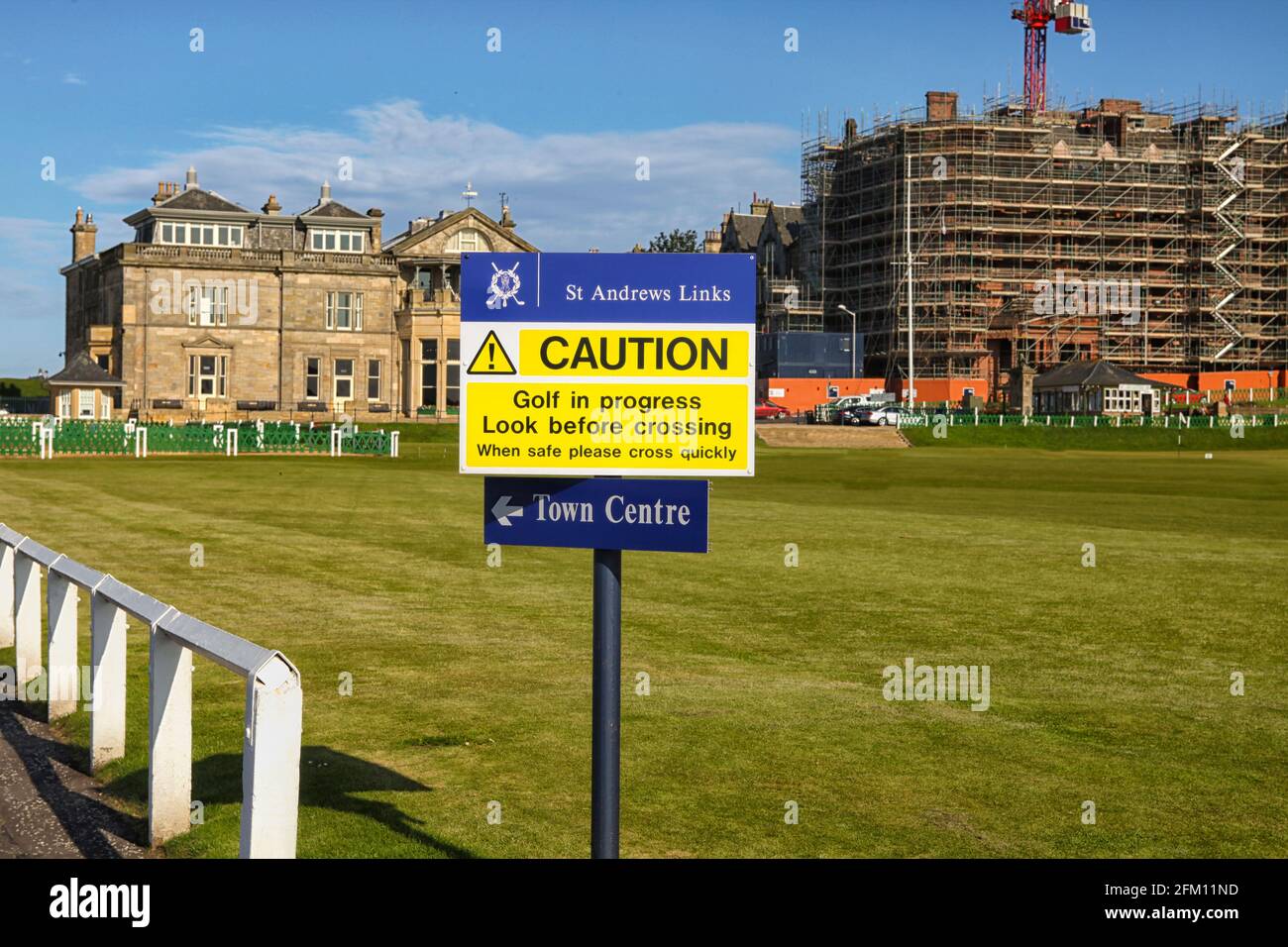 Caution sign on the old course of Saint Andrews golfcourse Stock Photo ...