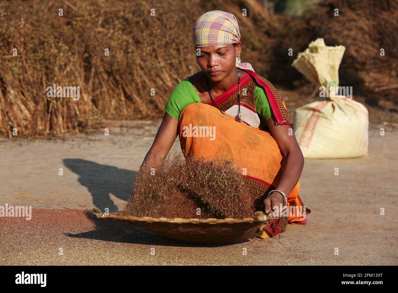 Traditional winnowing hi-res stock photography and images - Alamy