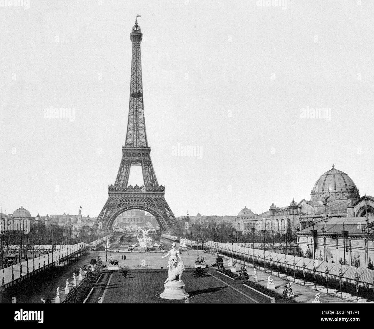 Exposition Universelle, Paris,1889 : Overview of the Park of Champ de ...