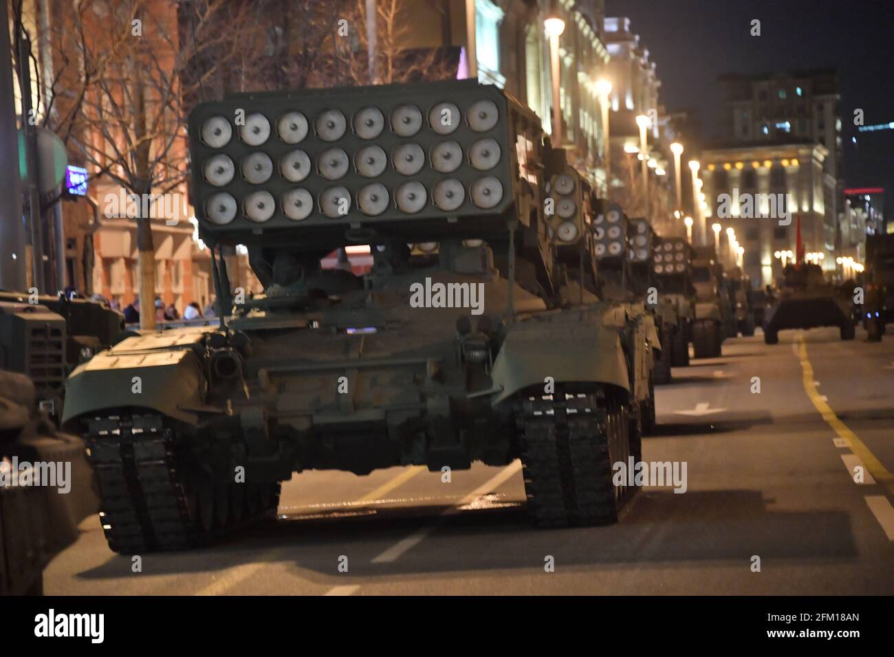 Moscow. Heavy flamethrower systems (TOS) of the TOS-1A "Solntsepek ...