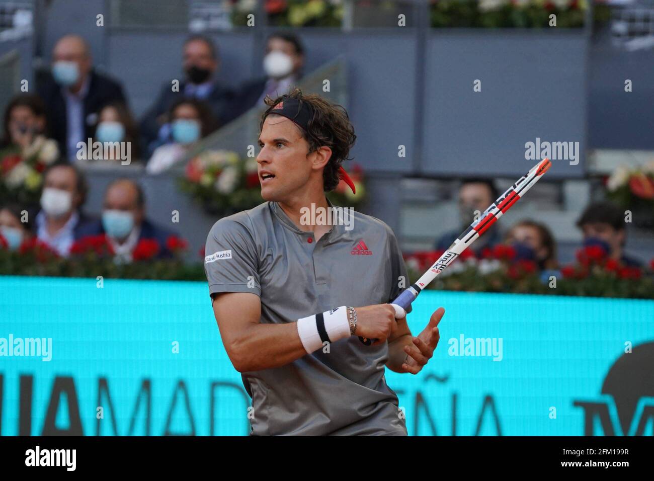 Dominic Thiem (AUT) vs Marcos Giron (US) Durning Match WTA 1000 - Mutua ...