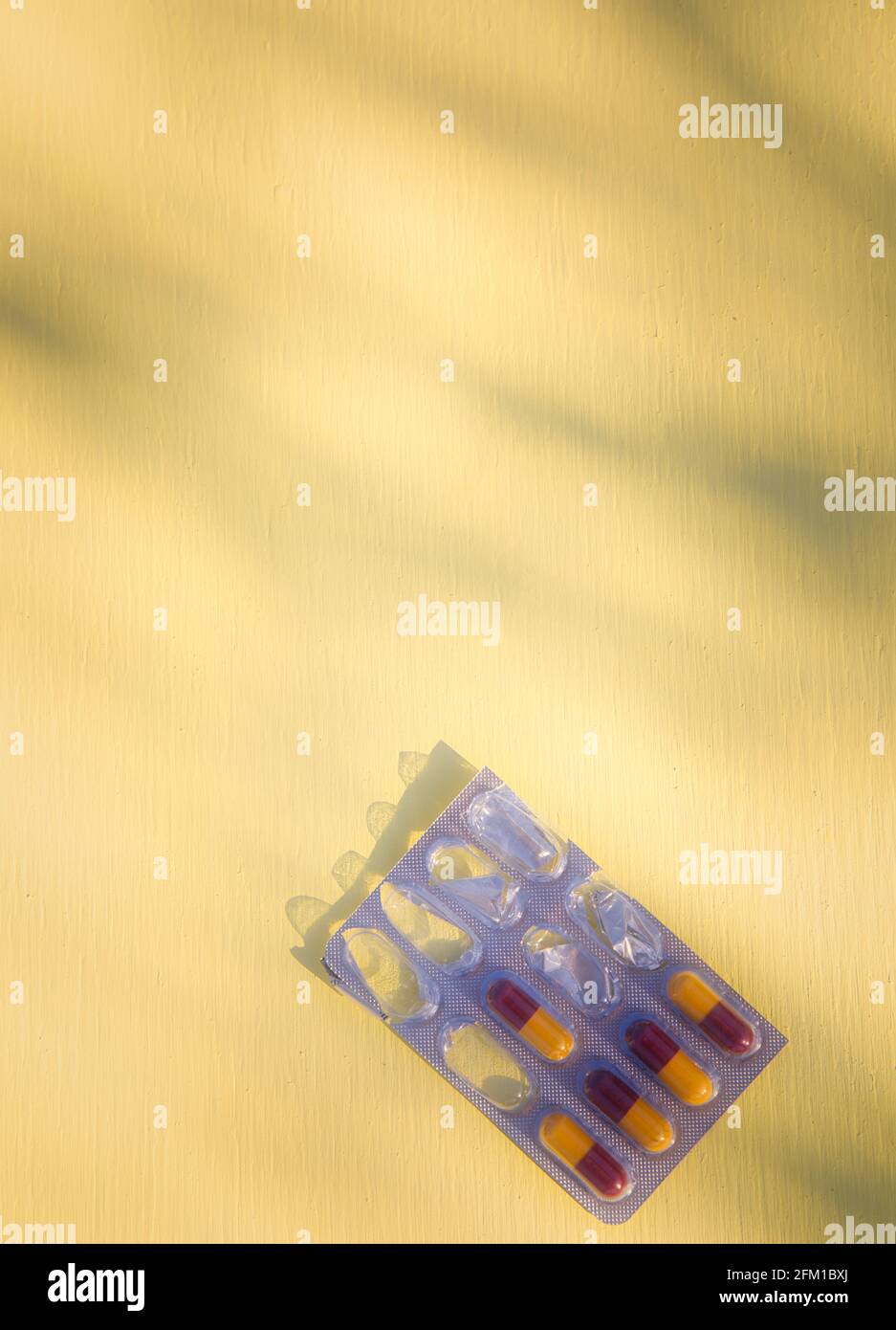 Blister pack of tablets hi-res stock photography and images - Alamy
