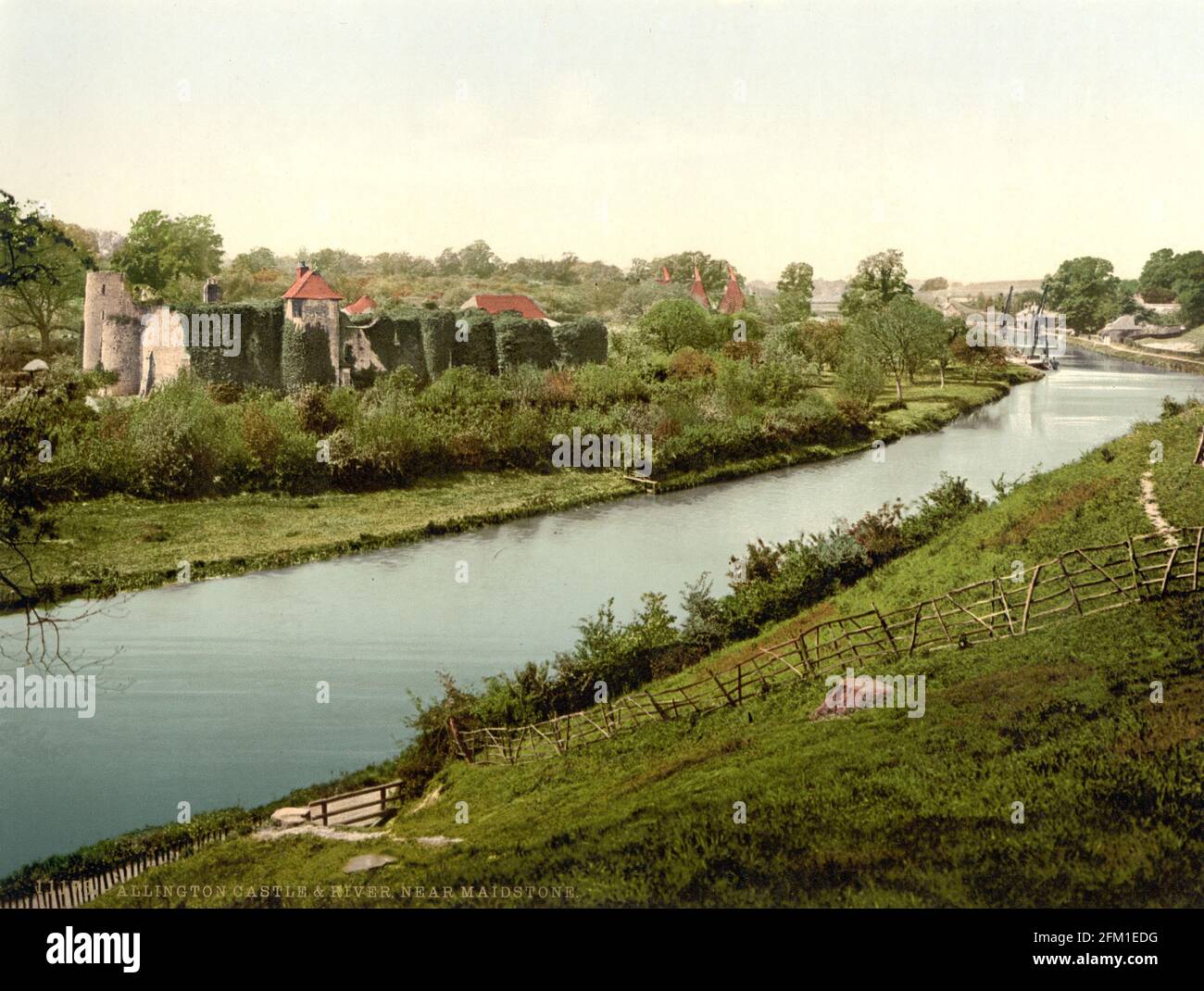 The River Medway in Maidstone in Kent circa 1890-1900 Stock Photo - Alamy
