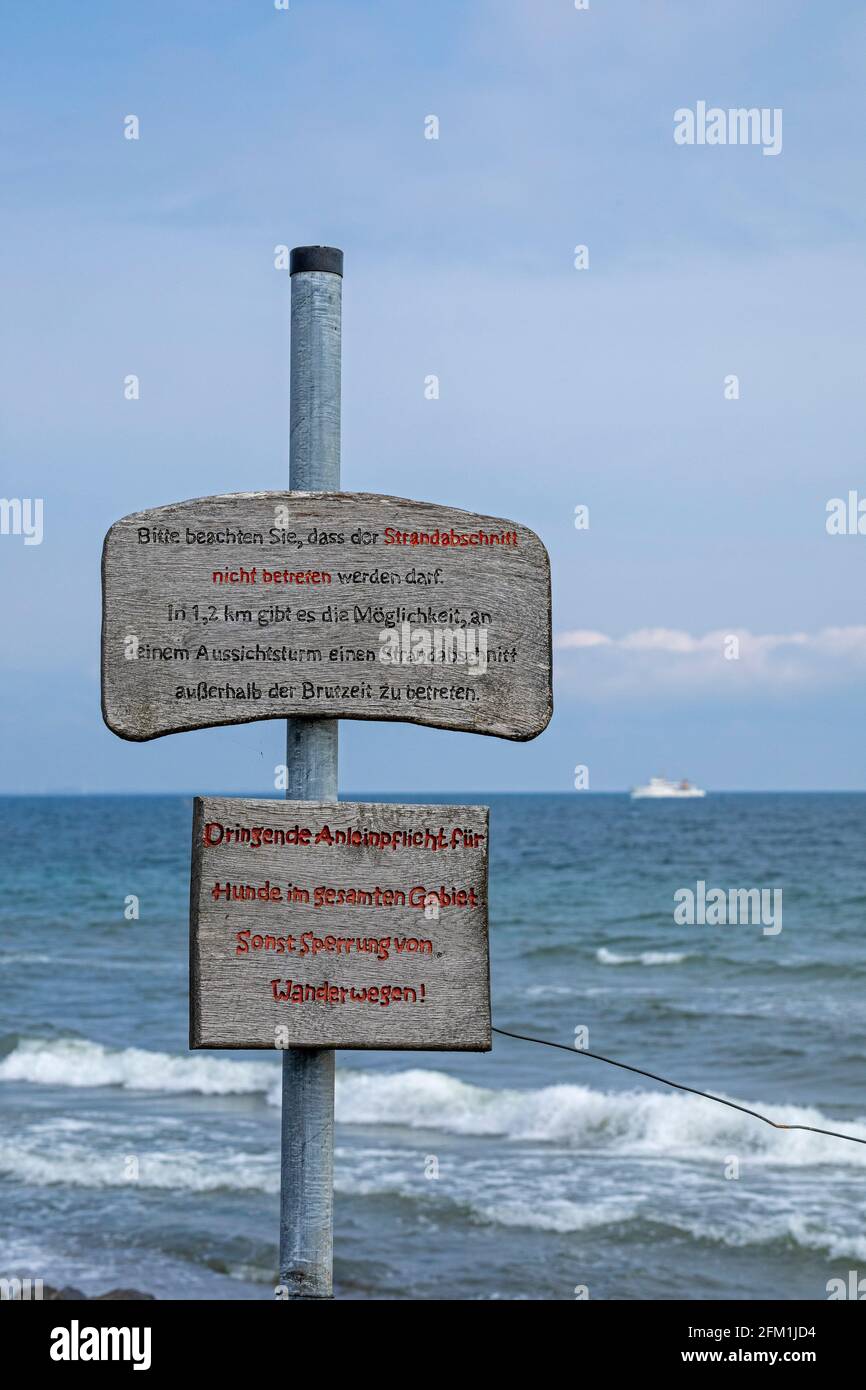 Nature reserve information sign hi-res stock photography and images - Alamy