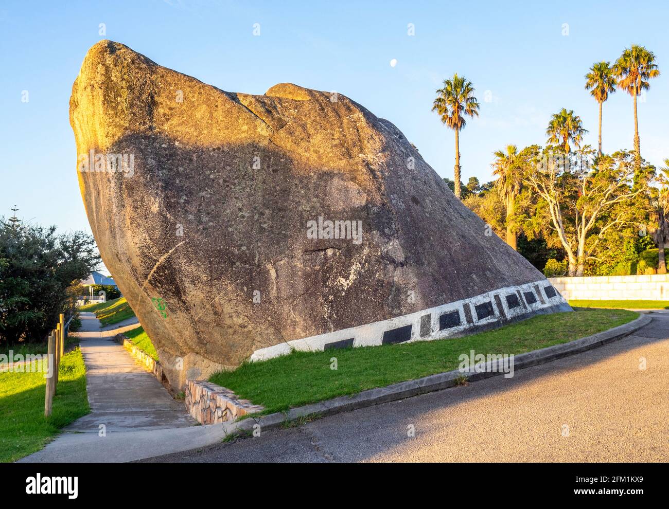 Dog Rock a granite boulder which resembles the head of a dog located on ...
