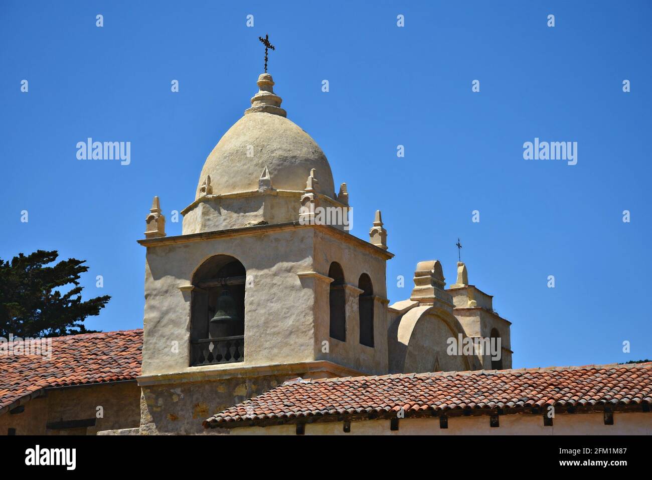 Scenic cupola view of Mission San Carlos Borromeo de Carmelo, a ...