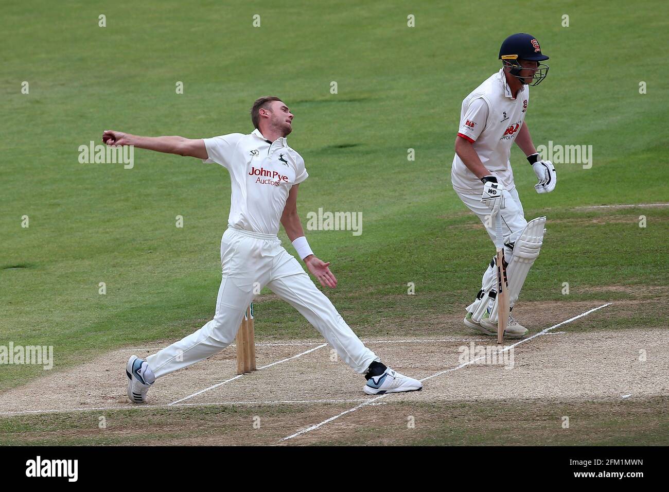 Stuart Broad in bowling action for Nottinghamshire during ...
