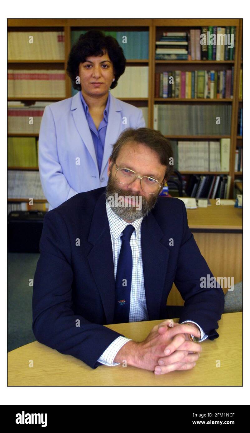 Dr. Rubina Mian and Professor David Macdonald co-inventors of a bloob ...