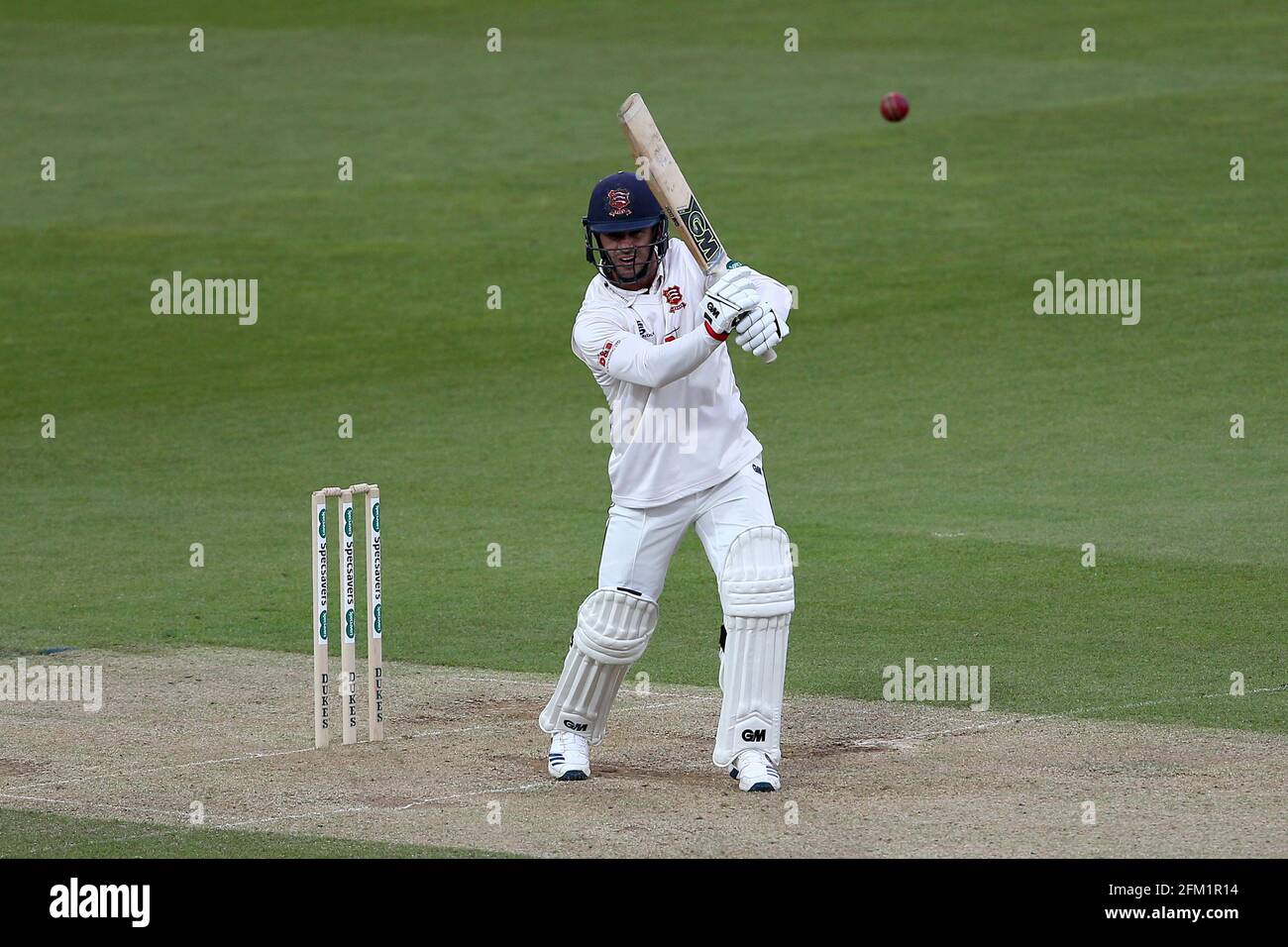 Ryan ten Doeschate in batting action for Essex during Surrey CCC vs ...