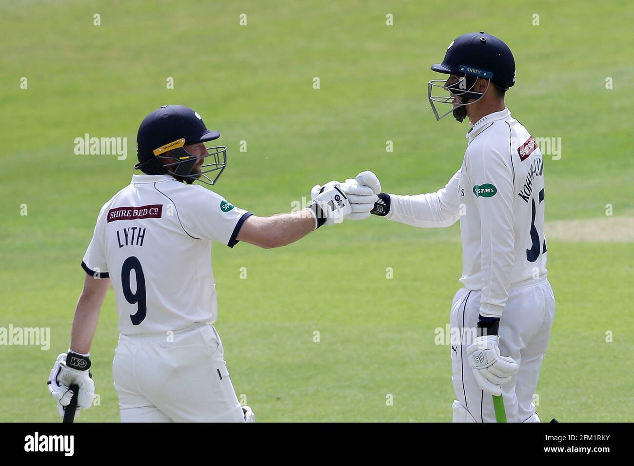 Tom Kohler-Cadmore and Adam Lyth enjoy a useful partnership for ...