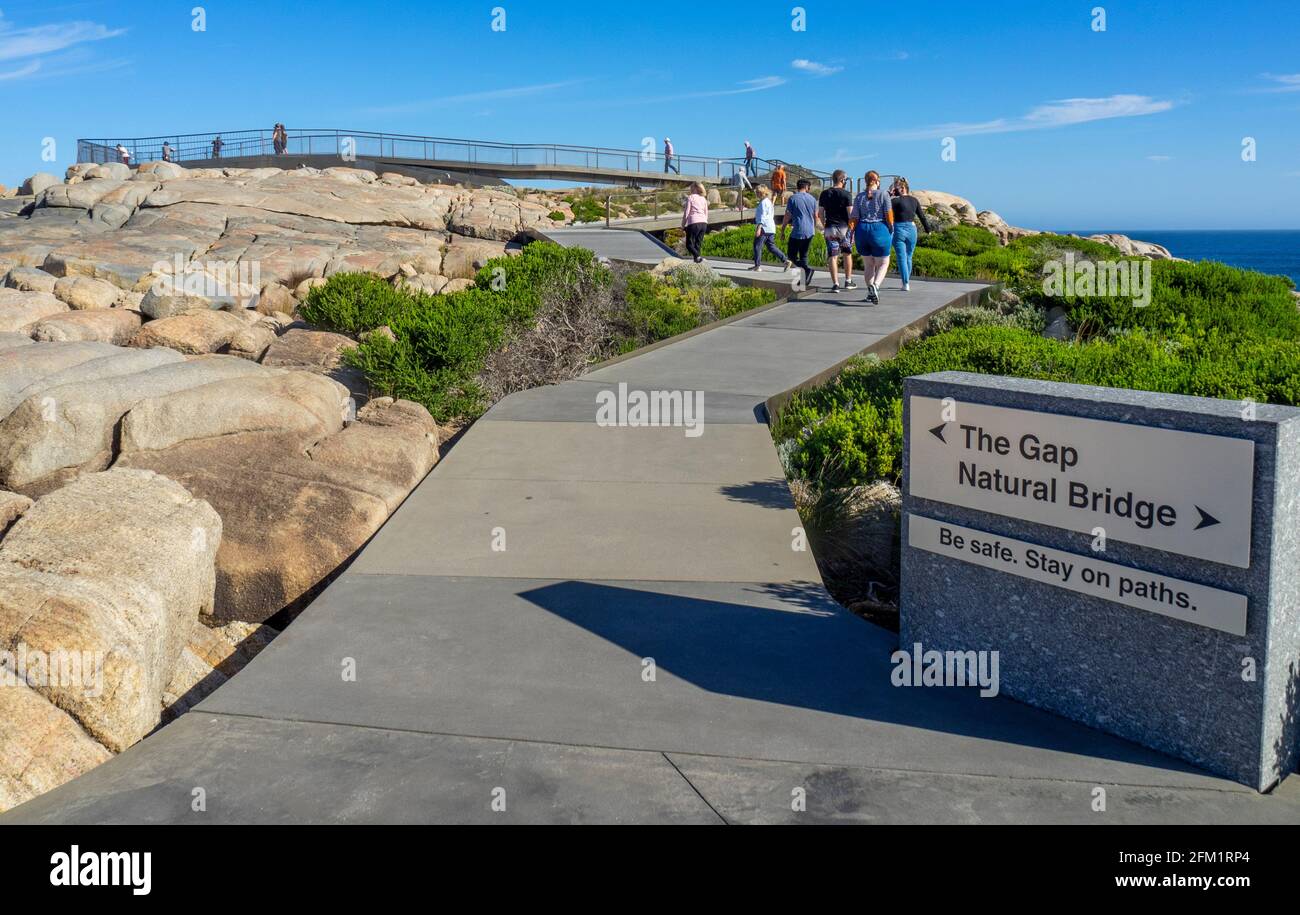 Cantilevered viewing platform hi-res stock photography and images - Alamy