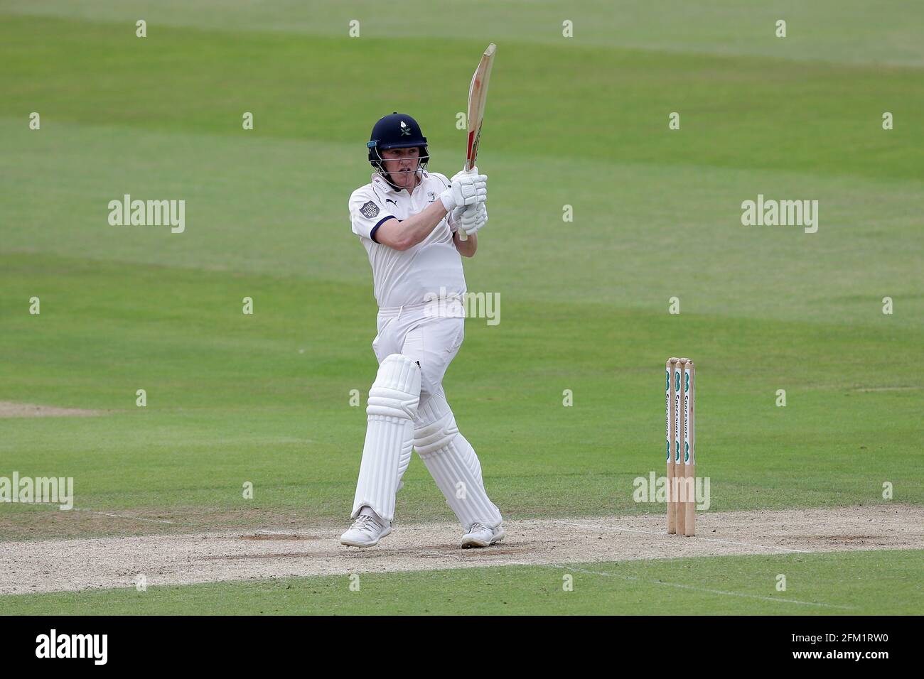 Dom Bess in batting action for Yorkshire during Yorkshire CCC vs Essex ...