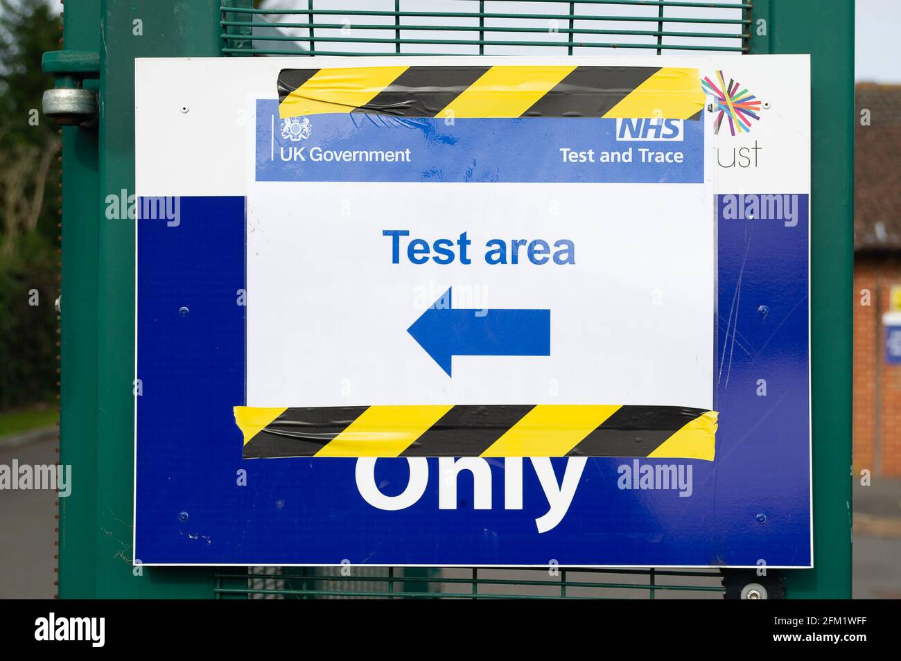 Lateral flow test volunteers hi-res stock photography and images - Alamy