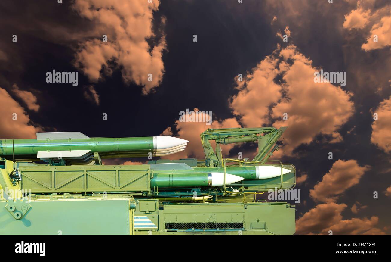 Russian t90 tank hi-res stock photography and images - Alamy