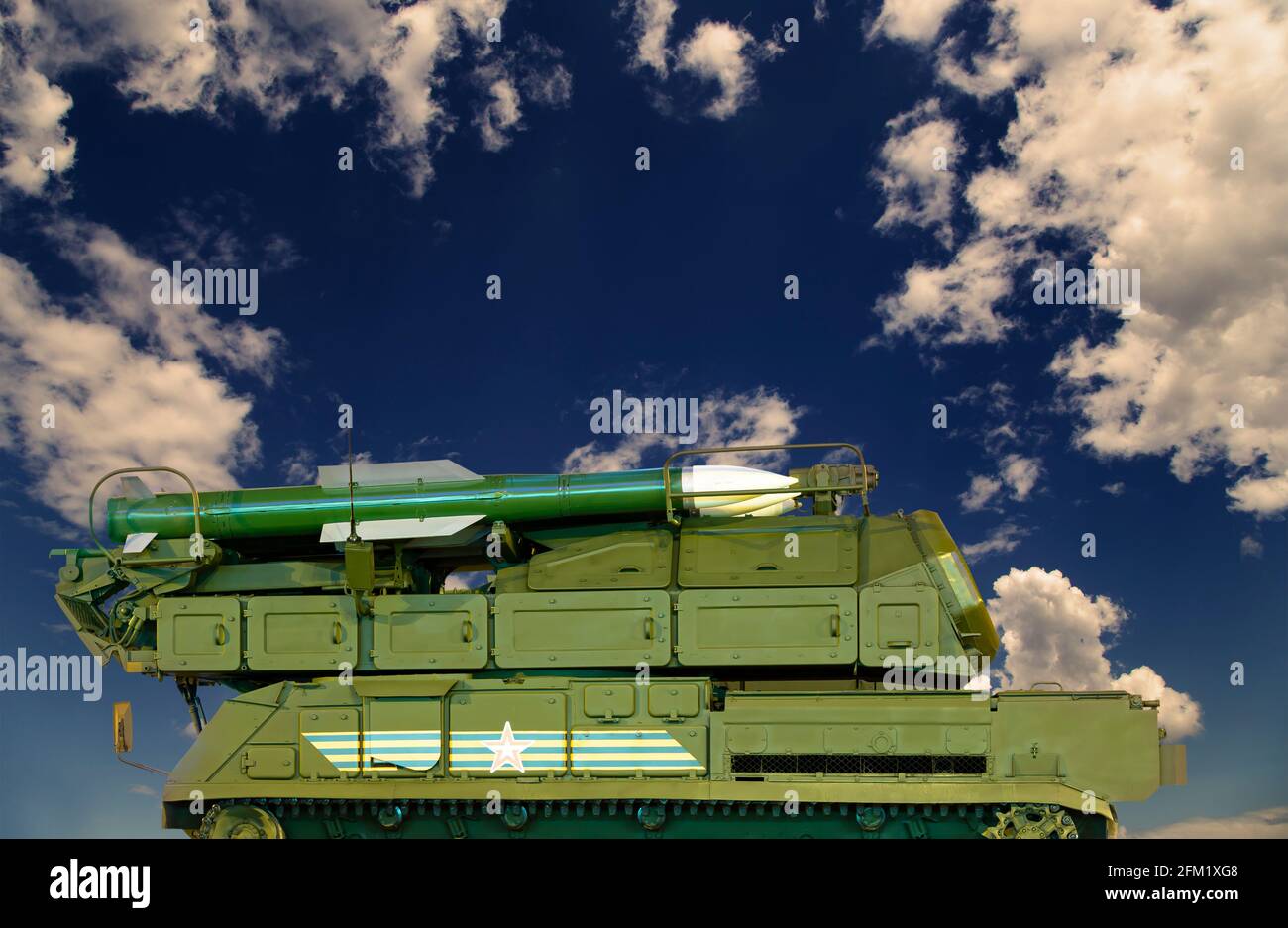 Russian t90 tank hi-res stock photography and images - Alamy