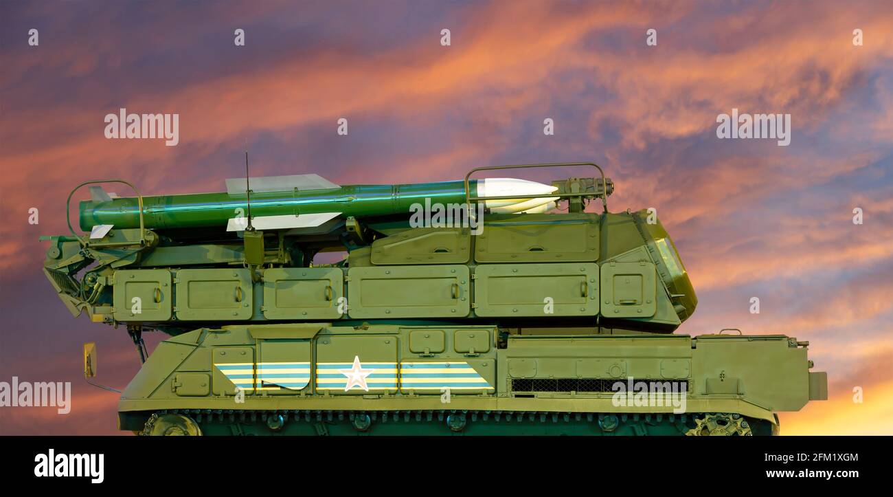 Russian t90 tank hi-res stock photography and images - Alamy