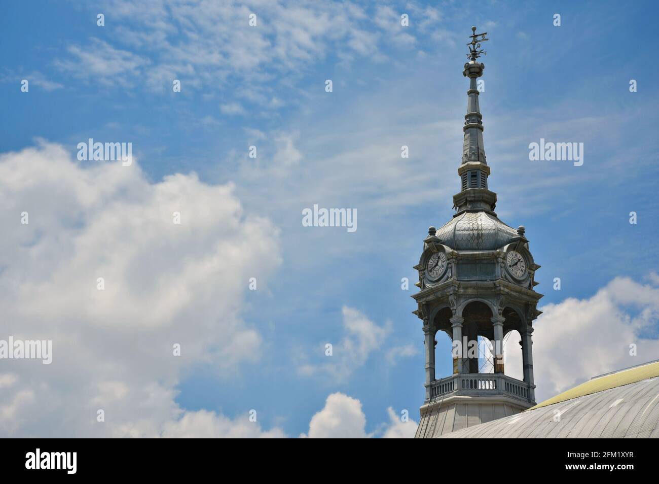 Scenic view of the Mercado Hidalgo clock tower against blue sky in ...