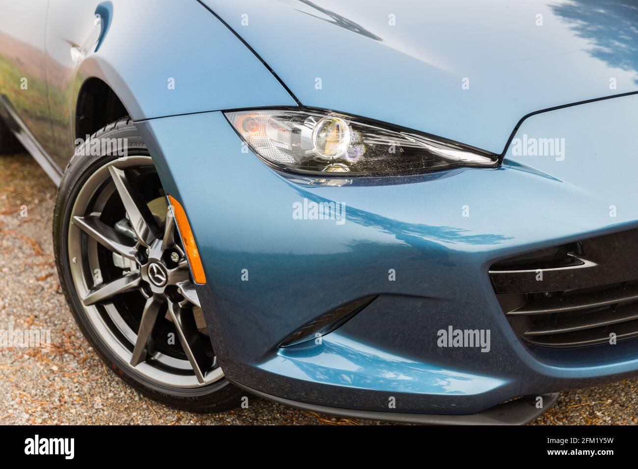 Front view of a new, blue 2020 Mazda MX-5 Miata GT RF Stock Photo - Alamy