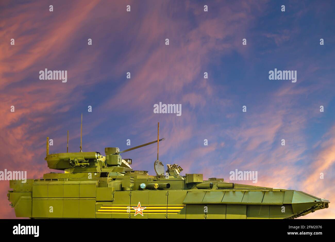 Russian t90 tank hi-res stock photography and images - Alamy