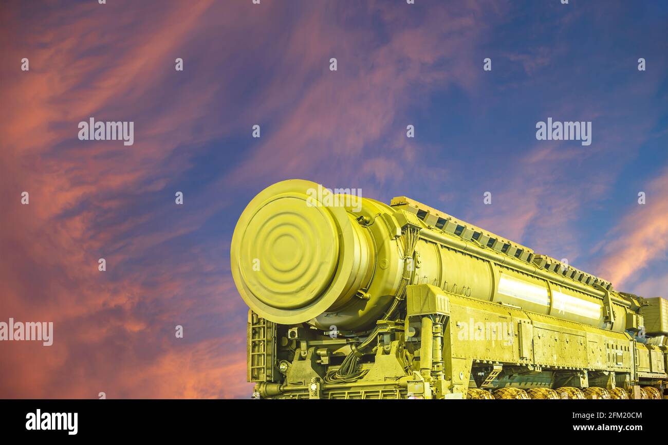 Russian t90 tank hi-res stock photography and images - Alamy