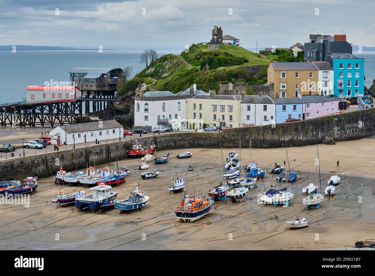 Tenby Harbour, Tenby, Pembrokeshire, Wales Stock Photo - Alamy