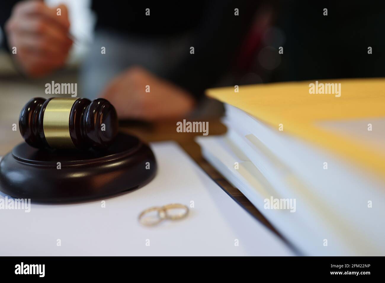 Crime rings hi-res stock photography and images - Alamy