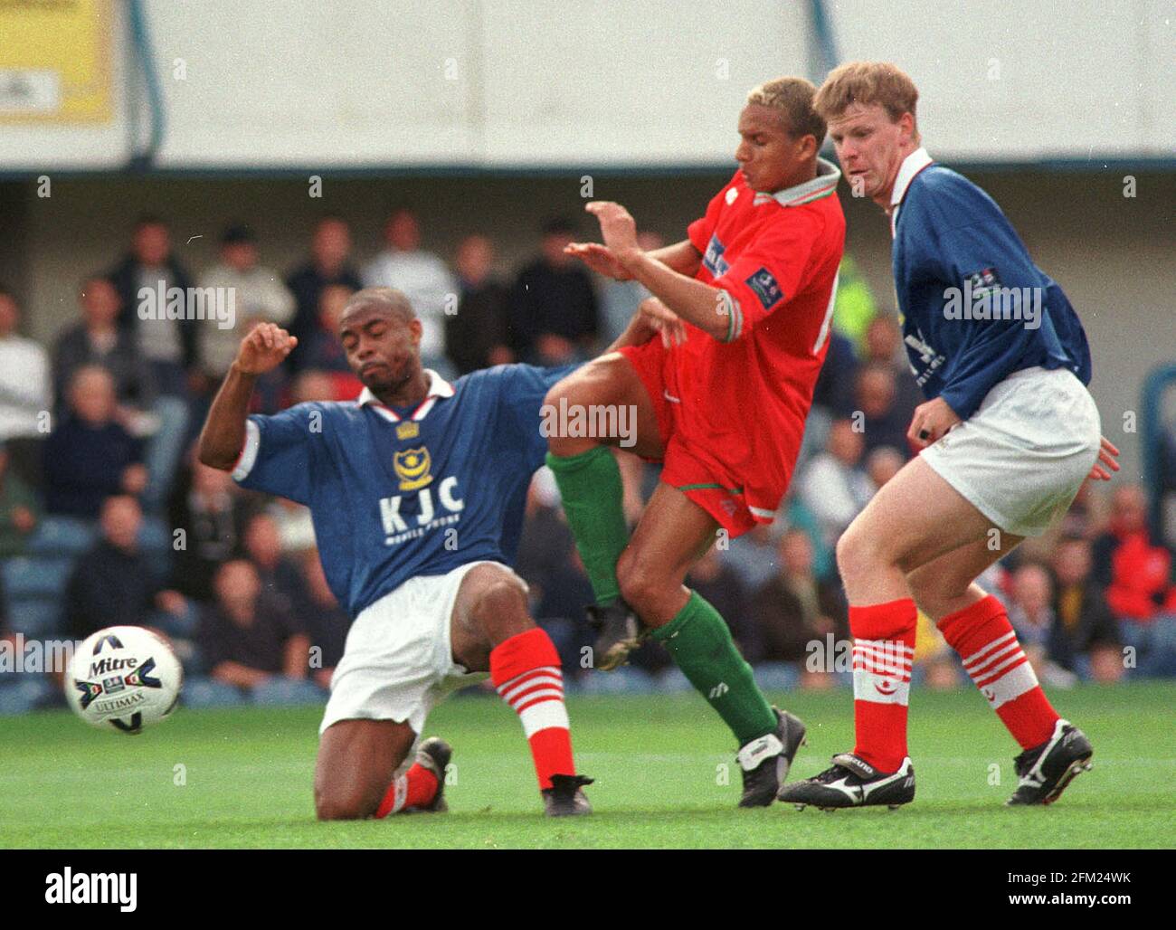 Ty simpson hi-res stock photography and images - Alamy