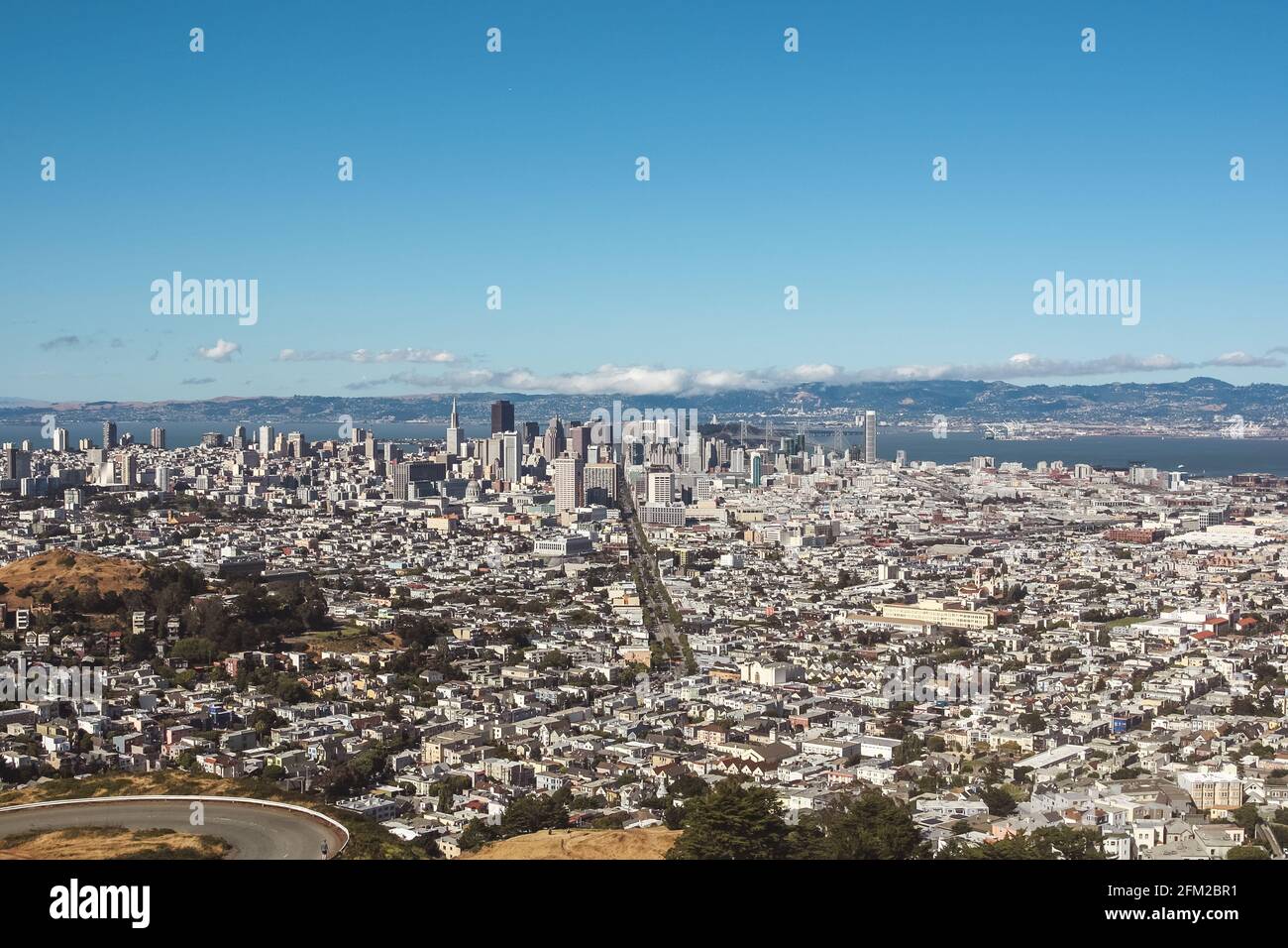 San Francisco bay area city view from the famous Twin Peaks, California ...
