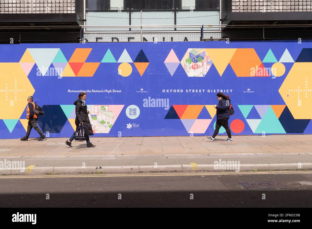Attractive Hoarding at Oxford Street covering up the closed Debenhams ...