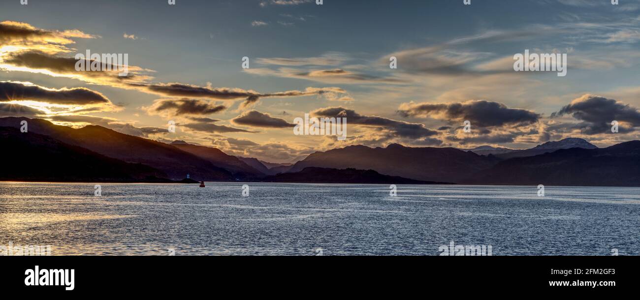 Sunrise over Loch Alsh in the Scottish Highlands Stock Photo - Alamy